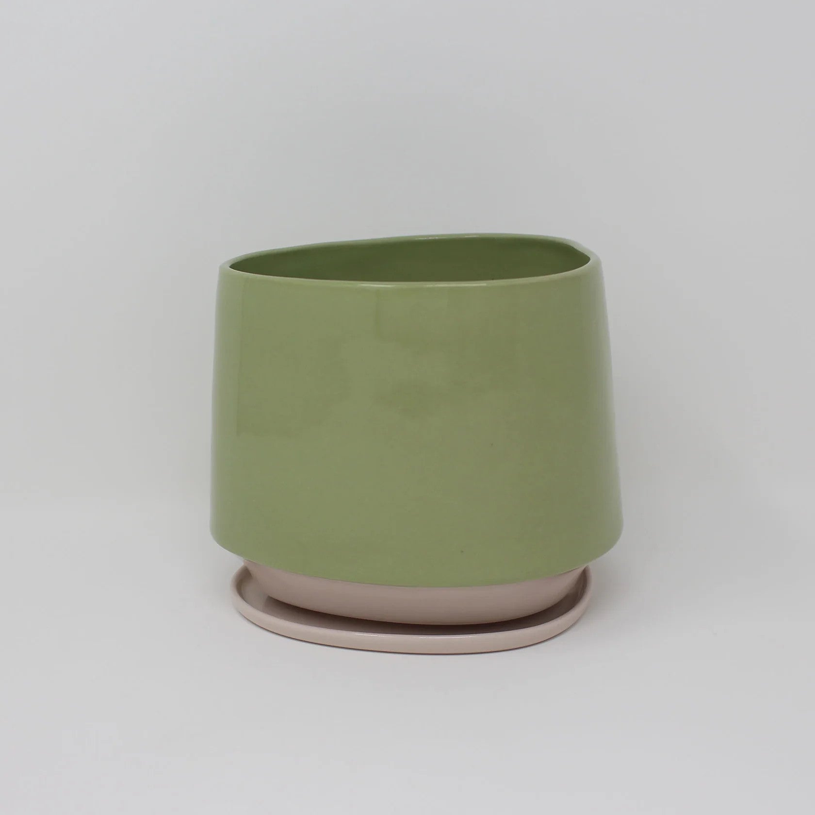 Bottom Curve Planter & Plate - Emily LoPresto | A2AC Online Shop